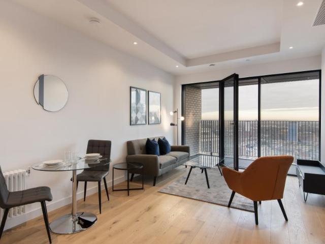 Corson House, City Island Way, London. 1 bed apartment to rent £2,383 pcm £550 pw