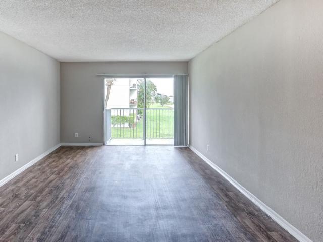 Costa Del Lago 1 Bedroom Apartment for Rent at 2508 10th Ave N, Lake Worth, FL 33461