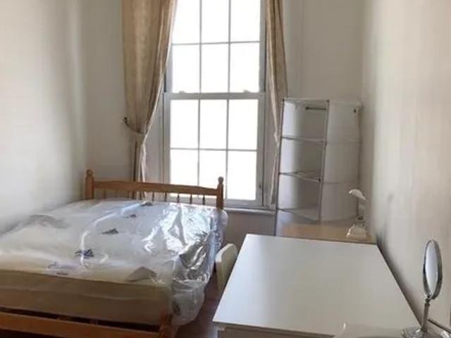 Costa, King's Cross Road, London, WC1X 9BN, United Kingdom | 1 bed apartment for rent #166935391 | Rentberry