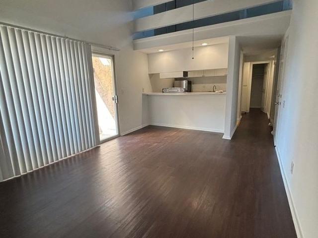 Costa Mirage, where luxury meets convenience in the heart of Costa Mesa, CA. Studio Apartment for Rent at 393 Hamilton St, Costa Mesa, CA 92627 Central Costa Mesa