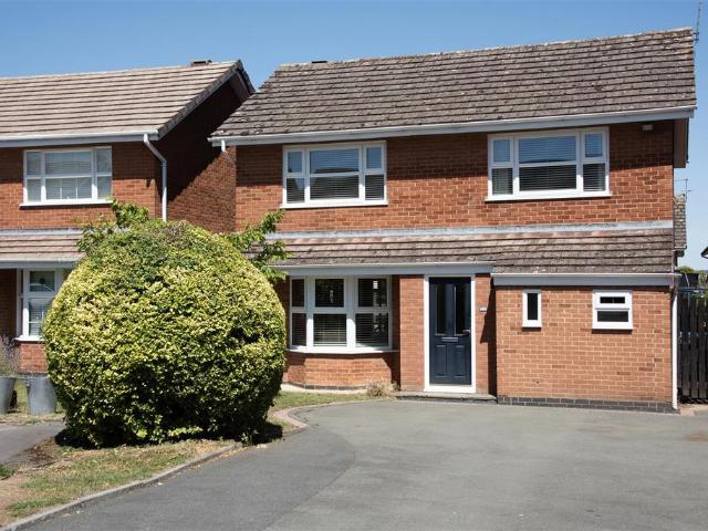 Costard Avenue, Shipston on Stour 4 bed detached house to rent £1,950 pcm £450 pw