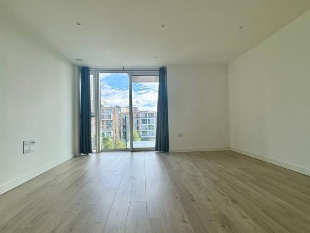 Coster Avenue, London N4, 1 bed flat to rent, £2,500 pcm | PrimeLocation