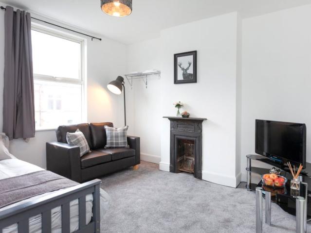 Cosy part furnished apartment
