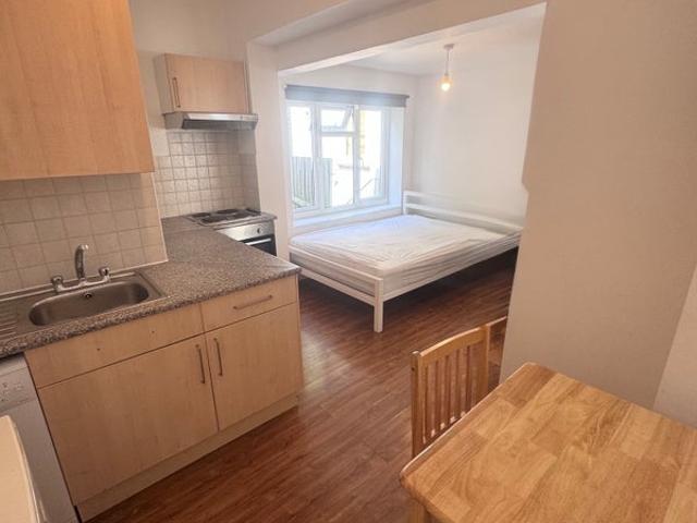 Cosy Studio at Crouch End
