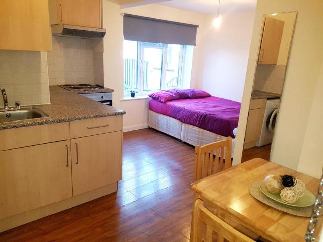 Cosy Studio at Crouch End