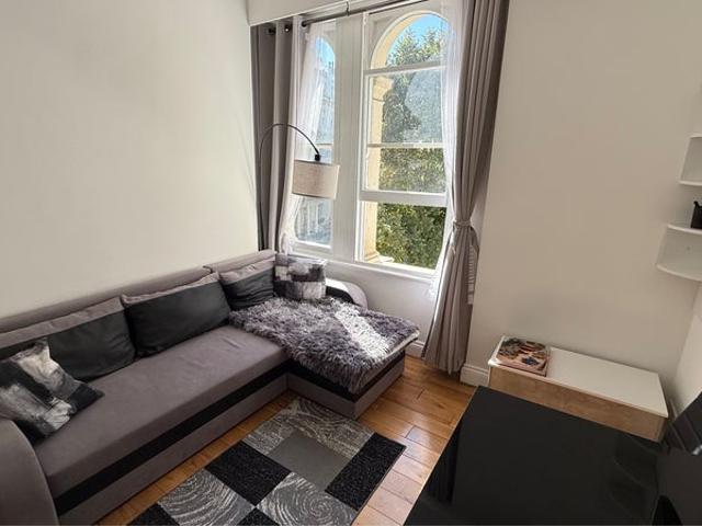 Cosy 1 bed flat in Zone 1