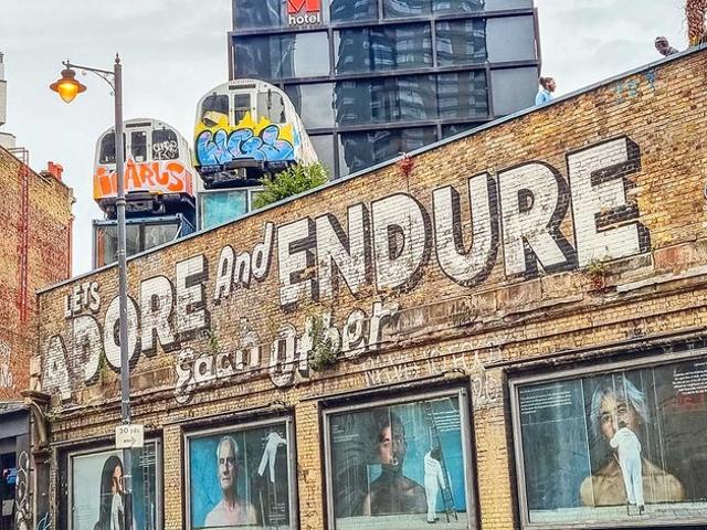 Cosy 3 Bed Flat with Lounge in Shoreditch
