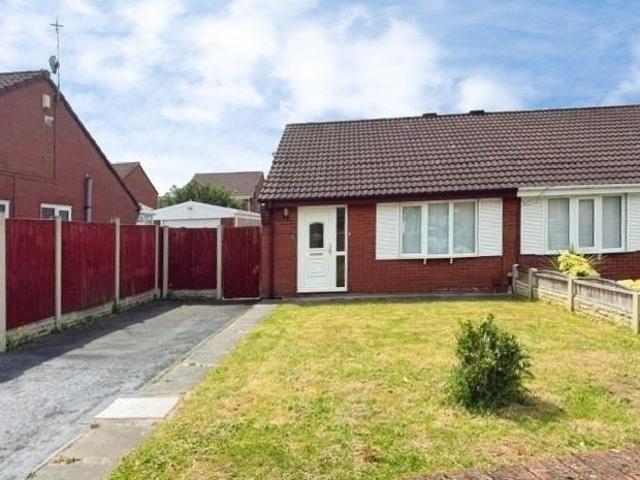 Cosgrove Close, Liverpool L6, 2 bed bungalow to rent, £995 pcm | PrimeLocation
