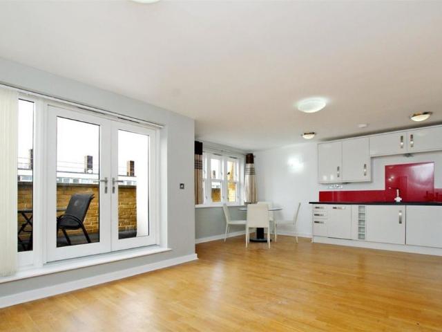 Cosmo Apartments, Westport Street, Stepney Green, London E1