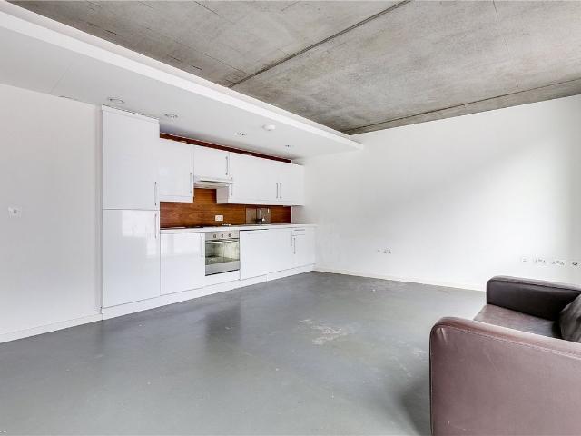 Cosmopolitan House, 8 Christina Street EC2A, 2 bed flat to rent, £4,000 pcm | PrimeLocation