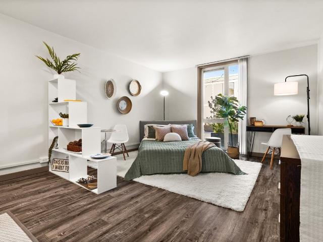 Cosmopolitan Studio Apartment for Rent at 400 Ne 45th St, Seattle, WA 98105 Wallingford