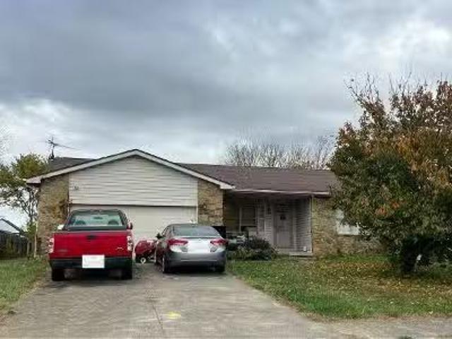 Cottage Cir