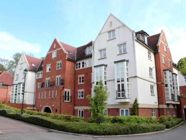 Cottage Close, Harrow HA2, 2 bed flat to rent, £1,900 pcm | PrimeLocation