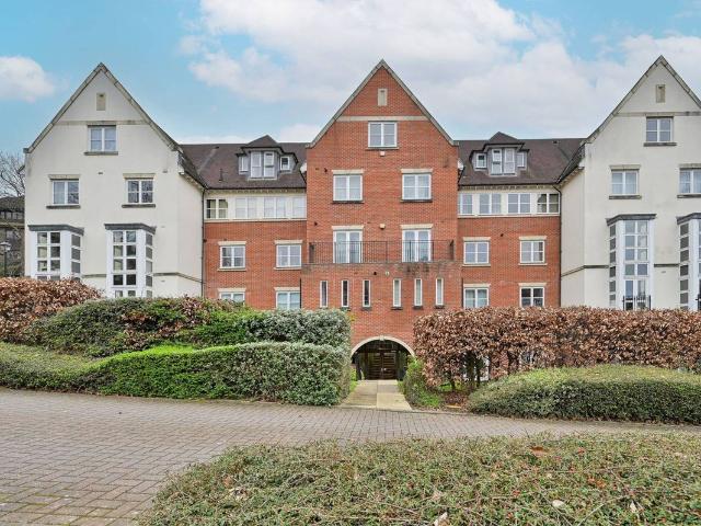 Cottage Close, Harrow On The Hill, Harrow HA2, 1 bed flat to rent, £1,500 pcm | PrimeLocation