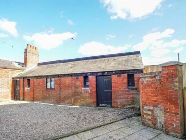 Cottage for sale in Bexhill Road St LeonardsOnSea TN38