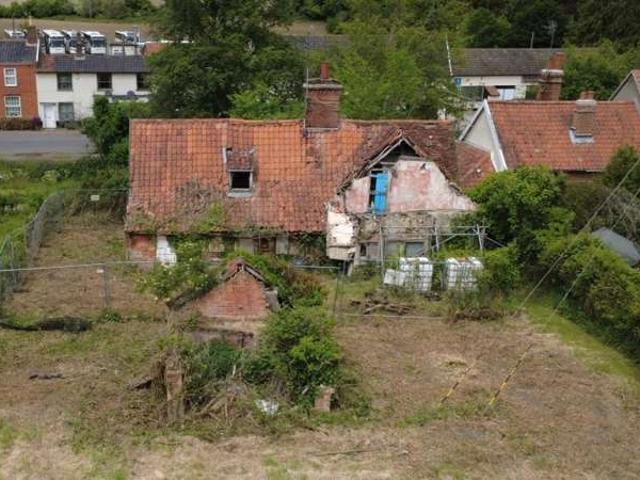 Cottage House
