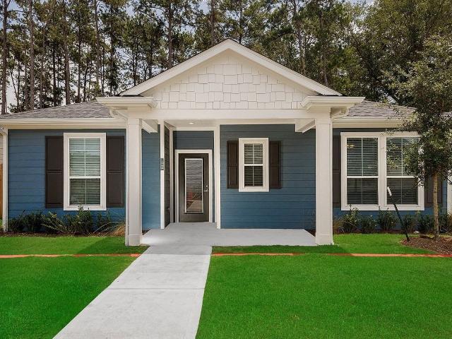 Cottage Living 2 Bedroom Apartment for Rent at 15770 Old Conroe Rd, Conroe, TX 77384