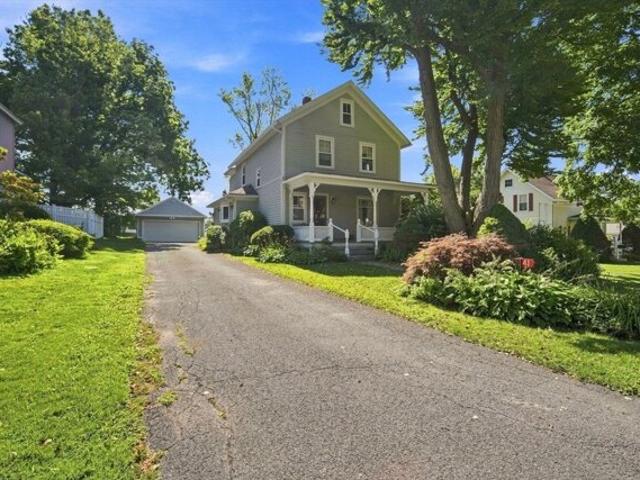 Cottage St, Amherst, Home For Sale