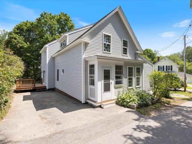 Cottage St, Exeter, Home For Sale