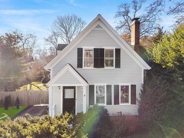 Cottage St, Wellesley, Home For Sale