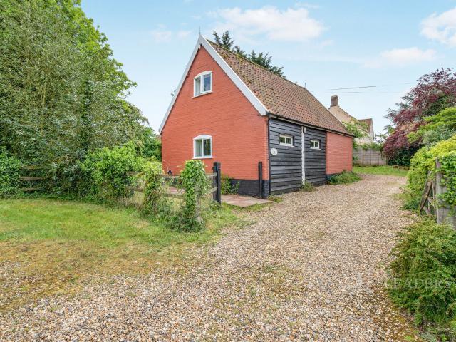 Cottage to rent in Cantley Lane South, Cringleford, Norwich, NR4 | Leaders