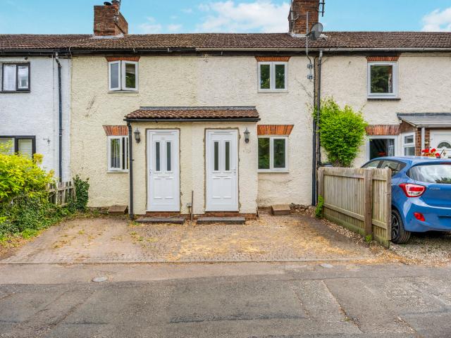 Cottage to rent in Abbey Road, Bradwell, Milton Keynes, Buckinghamshire, MK13 | Leaders