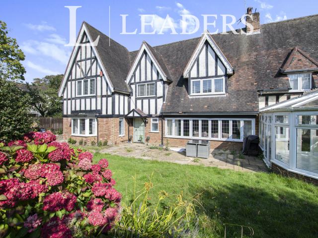 Cottage to rent in Grove Road, Bournemouth, BH1 | Leaders