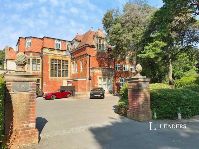 Cottage to rent in Derby Road, Bournemouth, Dorset, BH1 | Leaders