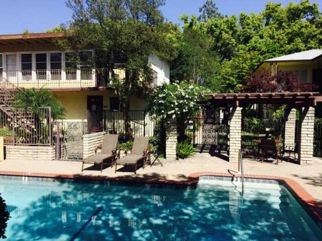 Cottages D Caroline Atlas 1 Bedroom Apartment for Rent at 405 N Madison Ave, Pasadena, CA 91101 The Oaks