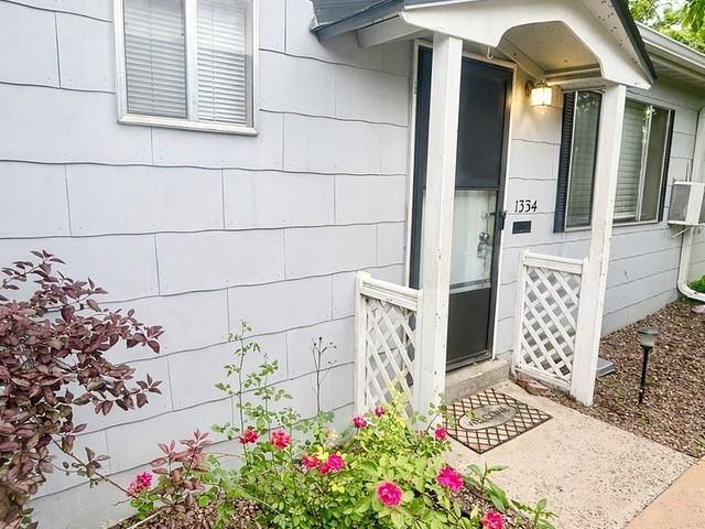 Cottages on Vance 1 Bedroom Apartment for Rent at 1366 Vance St, Lakewood, CO 80214 Molholm Two Creeks