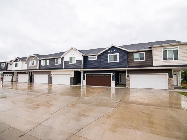 Cottagewood Townhomes