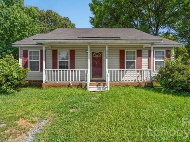 Cottageville Ln, Charlotte, Home For Sale