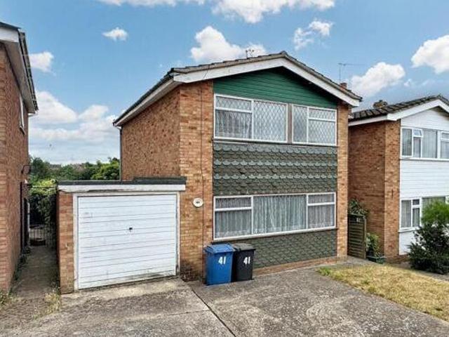 Cottesford Close, Hadleigh, 3 Bedroom Detached