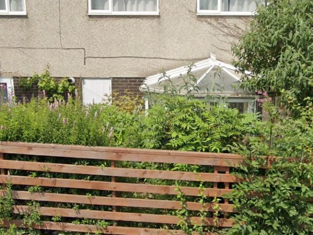 Cottingley Drive, Leeds LS11, Room to rent, £500 pcm | PrimeLocation