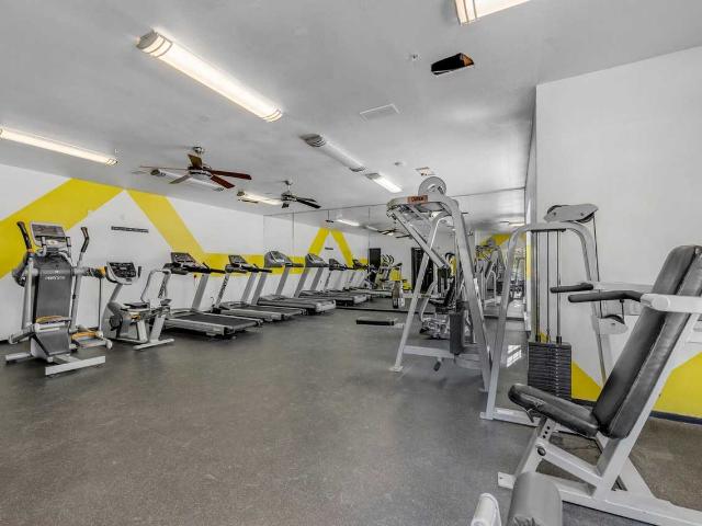 Cottonwood 2 Bedroom Apartment for Rent at 13323 Esperanza Rd, Dallas, TX 75240