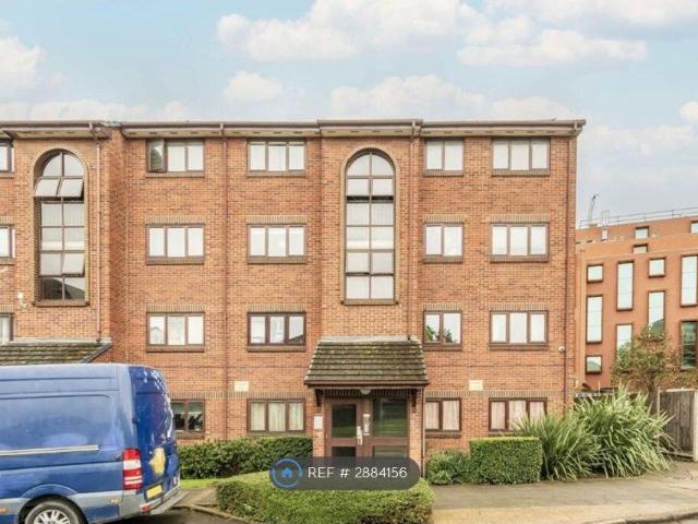 Cotton Avenue, London W3, 1 bed flat to rent, £1,650 pcm | PrimeLocation