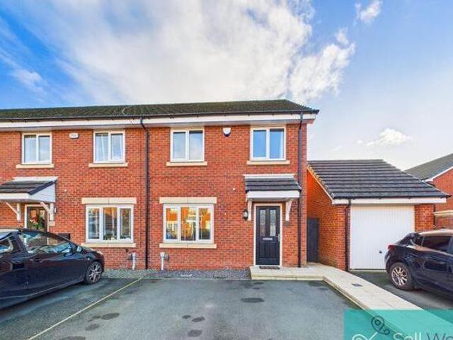 Cotton Fields, Worsley, 3 Bedroom End