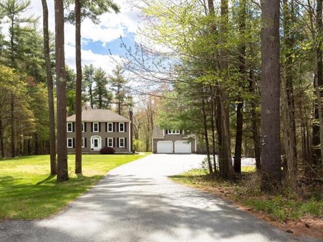 Cottle Ln, Freetown, Farm House For