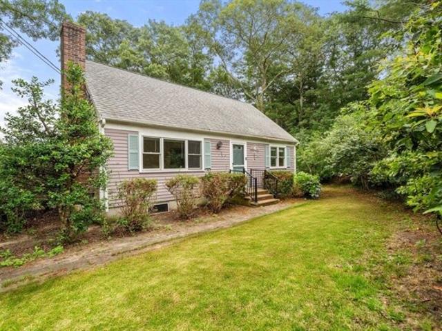 Cotuit Rd, Mashpee, Home For Sale