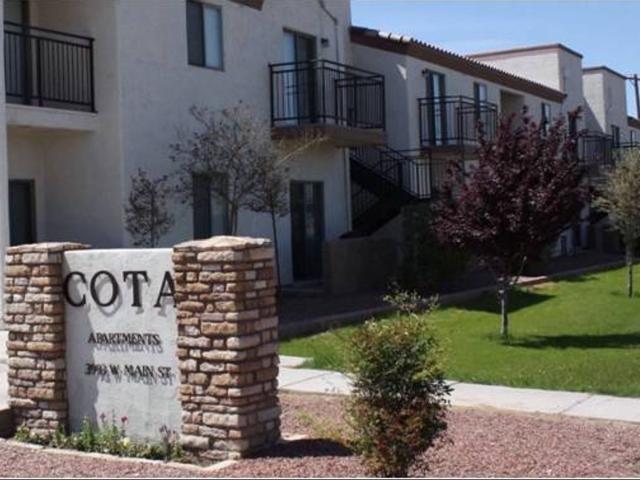 Cota Apartments