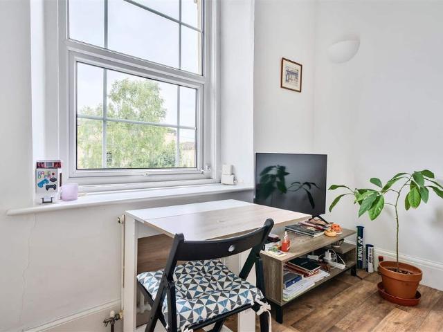 Cotham Grove, Bristol
