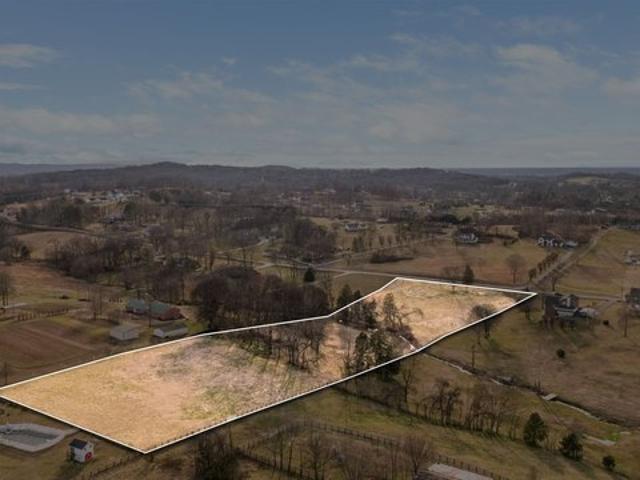 Cothran Rd, Columbia, TN 38401