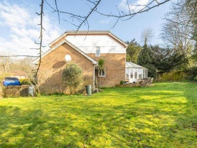 Cotland Acres, Redhill, 3 Bedroom Semi detached