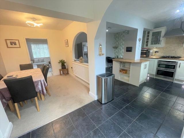 Cotman Close, Abingdon OX14, 3 bed terraced house to rent, £1,600 pcm | PrimeLocation