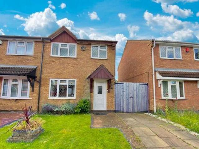 Cotman Close, Bedworth, 3 Bedroom Semi detached