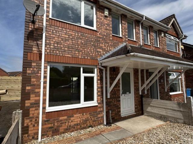 Cotswolds Crescent, Halewood L26, 3 bed semi detached house to rent, £1,100 pcm | PrimeLocation