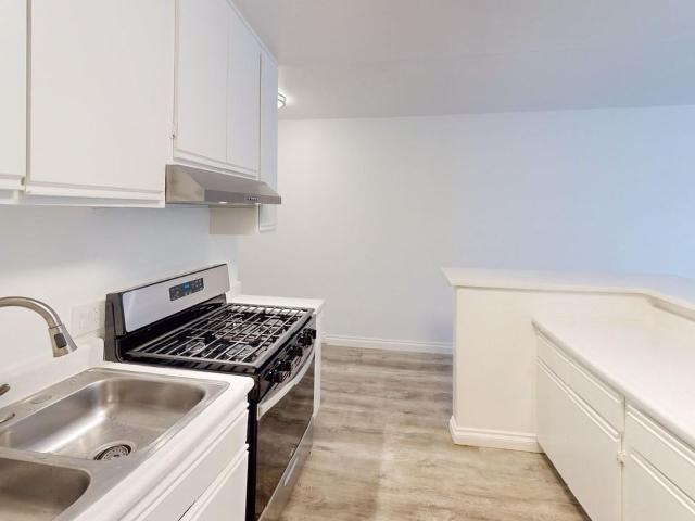 COU Council Apts. 2 Bedroom Apartment for Rent at 4205 Council St, Los Angeles, CA 90004 Wilshire Center Koreatown