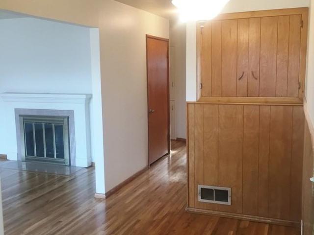 couch/57th 2 Bedroom Apartment for Rent at 5630 5630 NE Couch St. & 39 NE 57th Ave Portland, OR 97213 Rose City Park