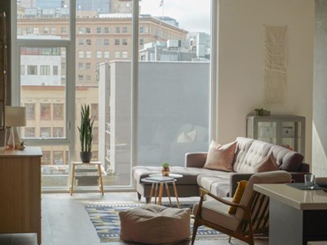 Couch9 Studio A B