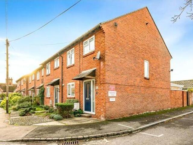 Couching Street, Watlington, 3 Bedroom End